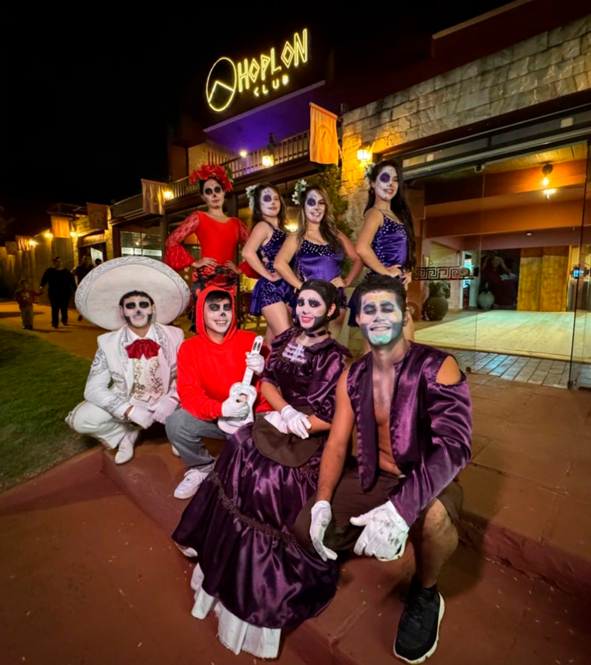 Hoplon Club abre temporada con show inspirado en Coco